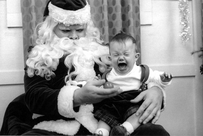 Pictures of Children Frightened By Santa Claus | Amusing Planet